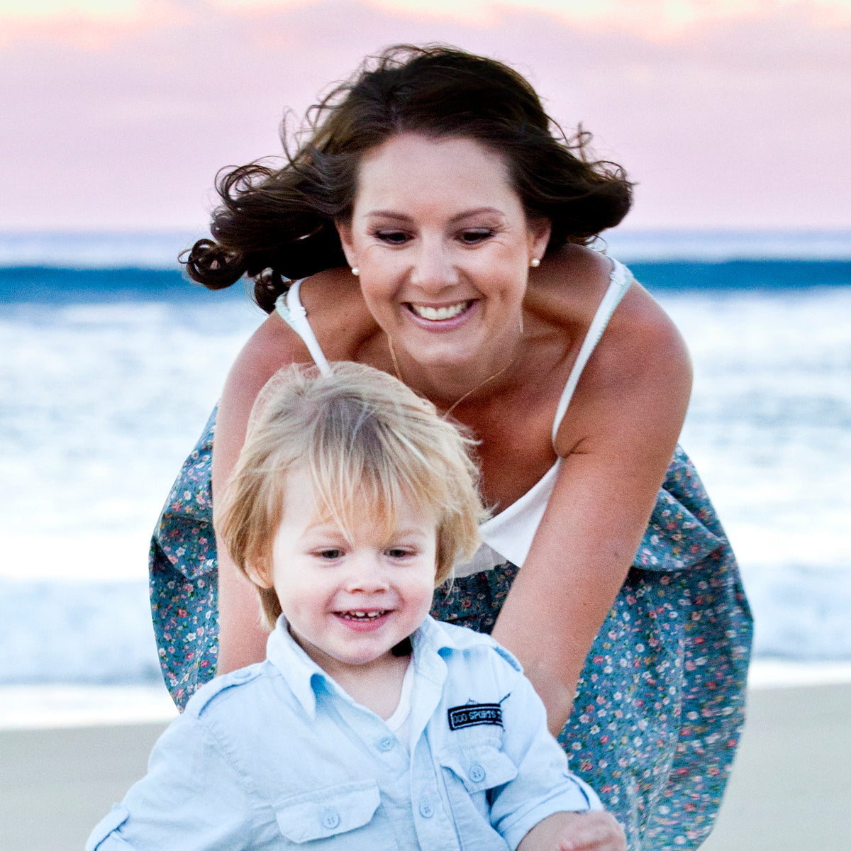 Beach Portraits Gold Coast & beyond - We travel to you!